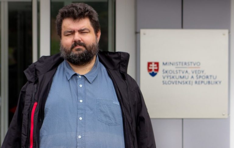 Martin Kríž: Učiteľom musíme vrátiť spoločenský status a vzdelávaním ...